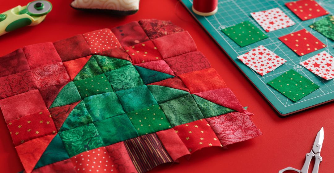 Winter Holiday Patchwork Design Challenge | Spoonflower